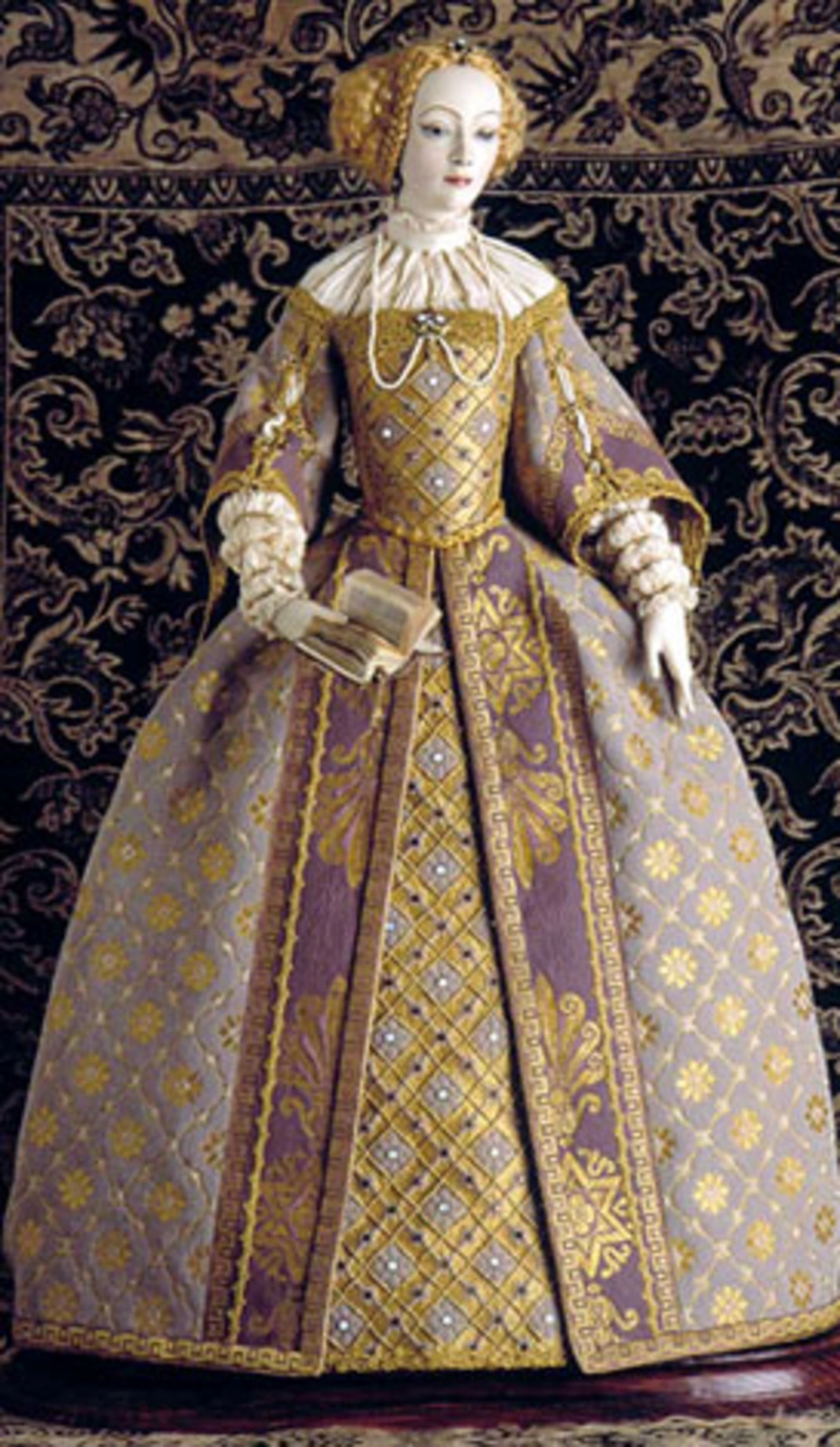 Alexandra's exquisite dolls | Haut Fashion